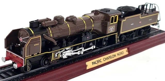 LOCOMOTIVE PACIFIC CHAMPION Nord Model Train + Wooden Plinth EUR 31,29 ...