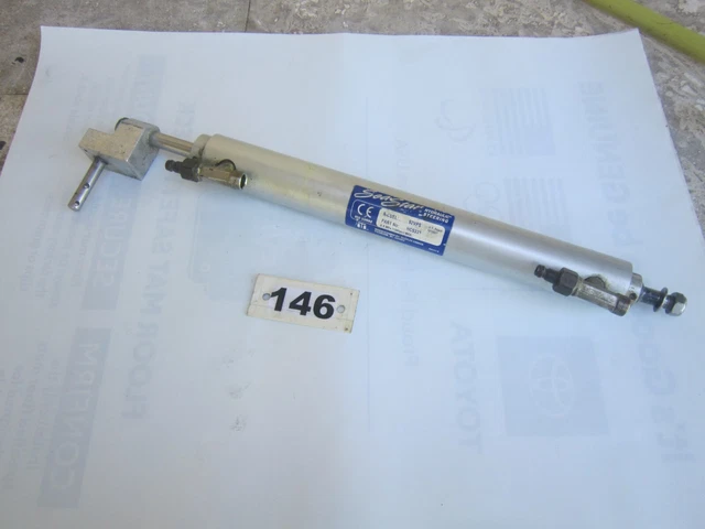 SEASTAR SIDE MOUNT Hydraulic Steering Cylinder Part No. HC5331 EUR 93 ...
