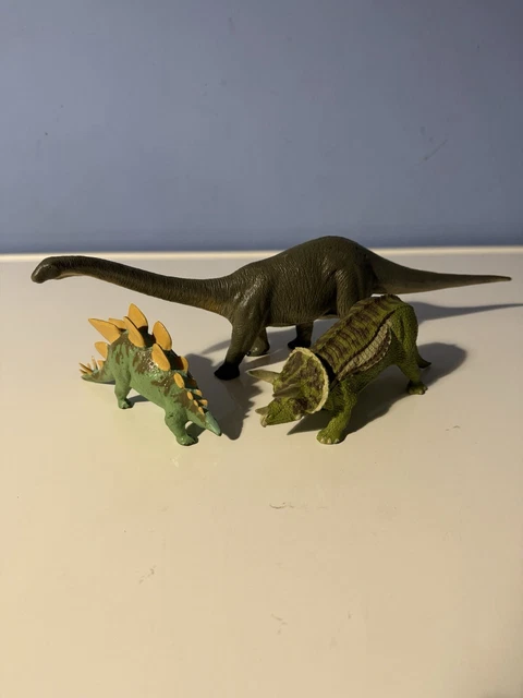 NATURAL HISTORY MUSEUM Invicta plastic Vintage dinosaurs Figure bundle ...