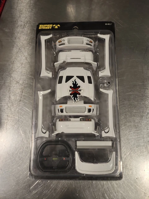 SUPER STREET BODY Kit sparco Toyota Supra New, Radio Shack 2004 XMODS ...