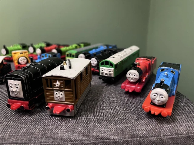 VINTAGE 90S ERTL Thomas The Tank Engine & Friends Diecast Toy Bundle £5 ...