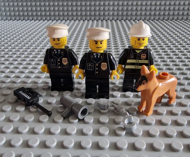 LEGO CITY FIGUR Figuren Polizei Feuerwehr Schäferhund plus Zubehör P80 ...