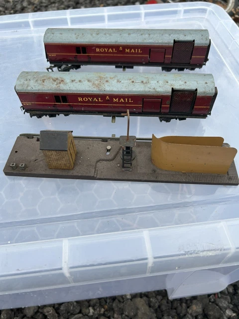 TRIANG RAILWAYS GAUGE Royal Mail Coach Part Set in Working Order £11.12 ...