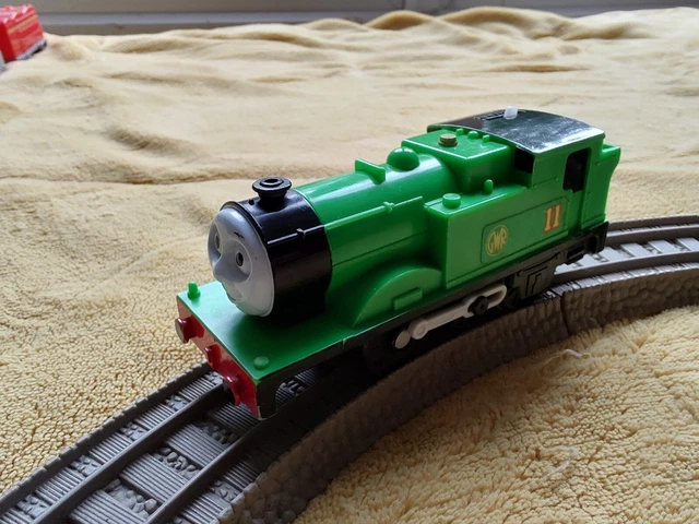 THOMAS & FRIENDS Trackmaster 'Oliver' Engine £70.00 - PicClick UK