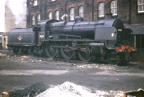 ORIGINAL COLOUR SLIDE of 31639 SR U class steam loco £4.99 - PicClick UK