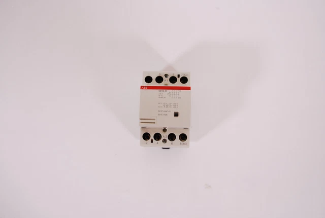 ABB ESB 63-40 - Contattore modulare 230V AC/DC 63A 40kW DIN EUR 50,00 ...