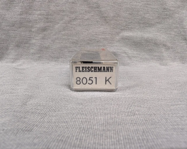 FLEISCHMANN 8051 K German DRG 3rd class four-wheel coach (N gauge) 04 ...