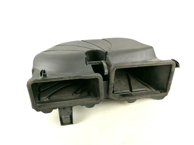 MERCEDES BENZ C Class W204 Coupe Cabin Air Filter Intake Housing ...