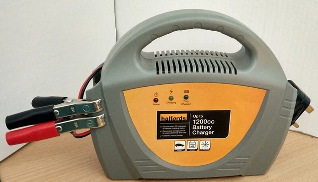 HALFORDS CAR BATTERY CHARGER-12v-UP TO 1800cc In CV32 Warwick For For ...
