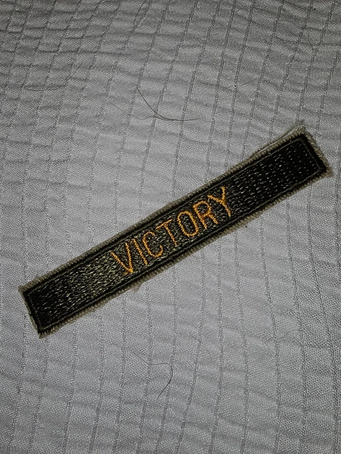 WWII US ARMY Victory 5th Armor Tank Battalion Cut Edge Tab Patch L@@K ...
