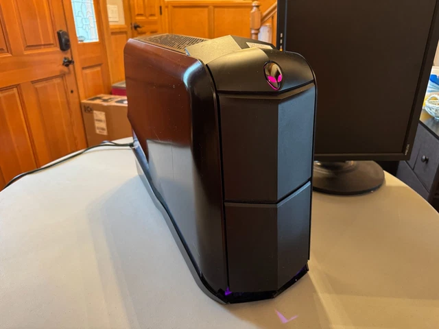 DELL ALIENWARE AURORA R1 Gaming PC -Intel i7 920, Nvidia GTX 260, 9GB ...