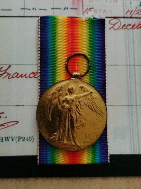 WW1 MEDAL VIMY Ridge Casualty 27986 George Sanderson 1st King's ...
