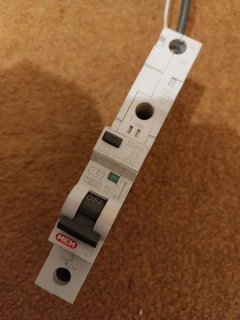 MEM EATON RCBO 32 Amp 30mA Type C 32A MR30 POD Memshield 2 £42.32 ...