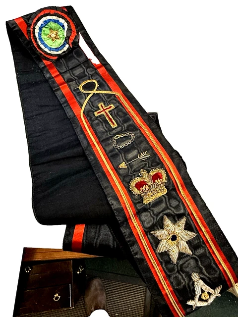 VINTAGE MASTER MASONIC Sash Royal Black Perceptory Metal Stichery $299. ...