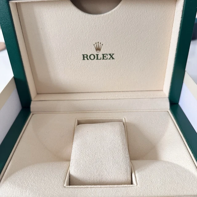 ROLEX OYSTER BOX size M Uhrenbox Karton watch-box Grün green Ref. 39139 ...