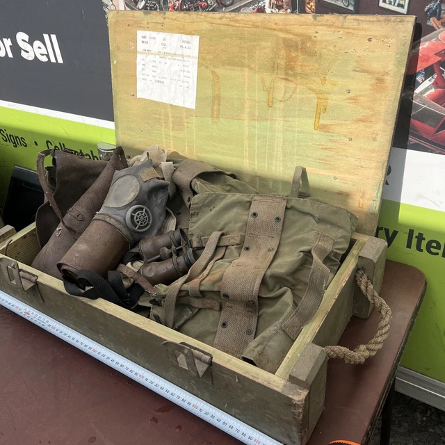 WORLD WAR ONE Two Ww1 Ww2 Leather Gasmask Field Australian Ammo Box ...