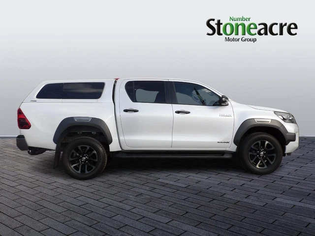 2023 TOYOTA HILUX Invincible X D/Cab Pick Up 2.8 D-4D Auto PICK UP ...