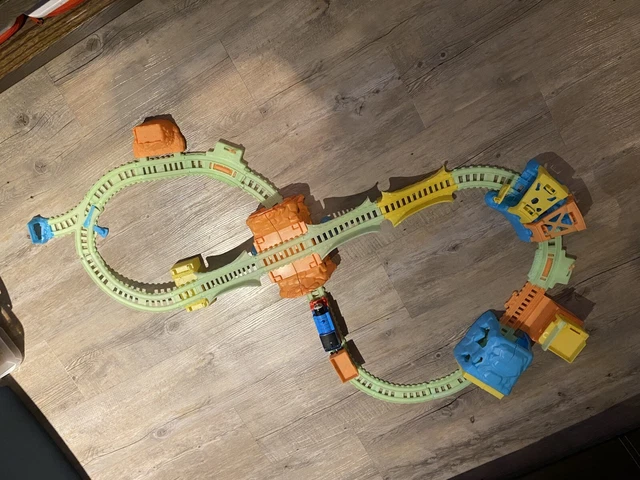 THOMAS THE TANK Engine Glowing Mine Set Trackmaster & Train Complete ...
