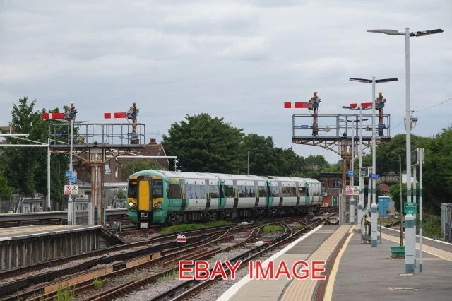 PHOTO CLASS 377 377202 At Bognor Regis 05/07/22 £1.65 - PicClick UK