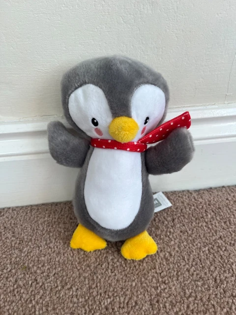 LITTLE TOWN AT Aldi penguin plush 7” soft toy £4.35 - PicClick UK