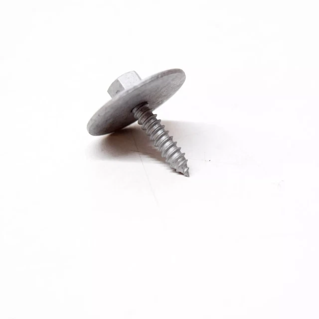 GENUINE MERCEDES BBDC A205 A207 A209 Sheet metal screw 0019906036 £19. ...