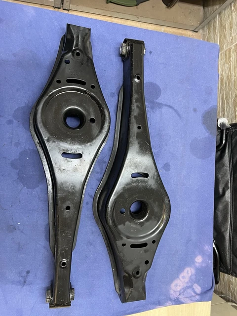 COPPIA DI BRACCI posteriori trasversali Volkswagen Golf 5 EUR 30,00 ...