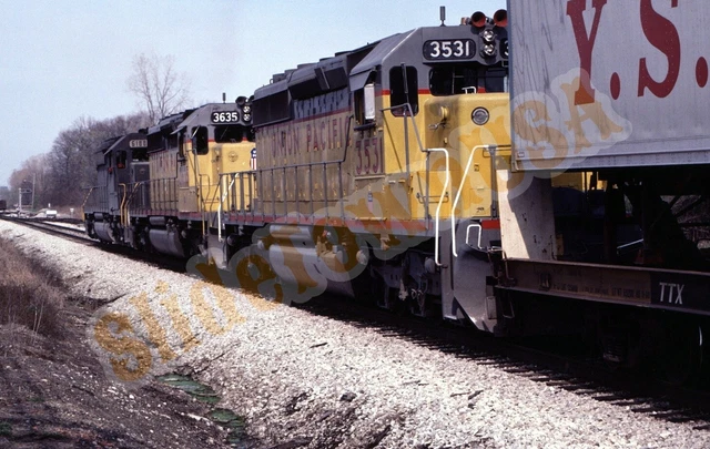 VTG 1986 TRAIN Slide 3531 UP Union Pacific Engine Y2L088 £6.80 ...