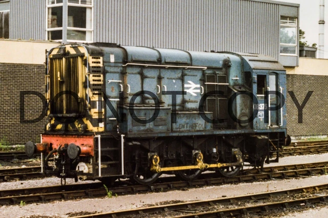 UK DIESEL TRAIN Railway Photograph Of Class 08 08375 Loco. Rm08-63 £1. ...