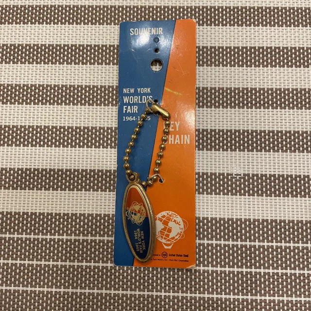 RARE NY NEW York Worlds Fair 1964-1965 Unisphere Key Chain On Card $39. ...