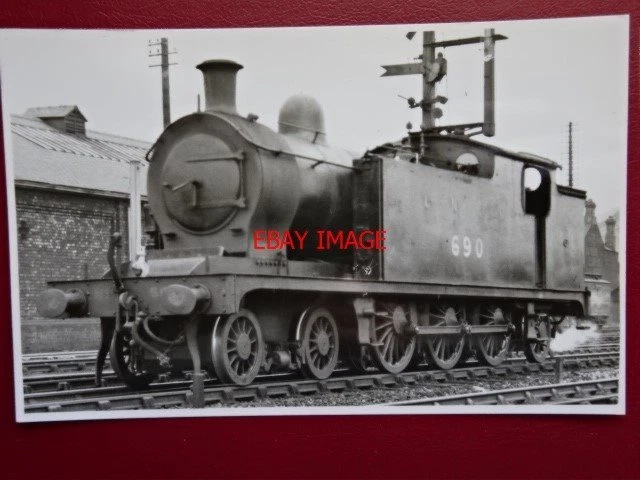 PHOTO LNER Ex Ner Class A6 Loco No 690 Br 69794 At Middlesbrough £3.00 ...