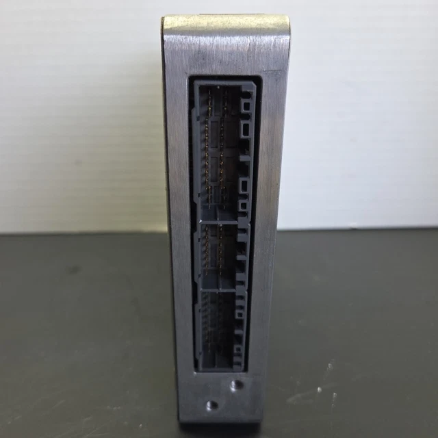 MODULE DE COMMANDE ecu ecm pcm ordinateur moteur Toyota RAV4 4x4 M/T ...