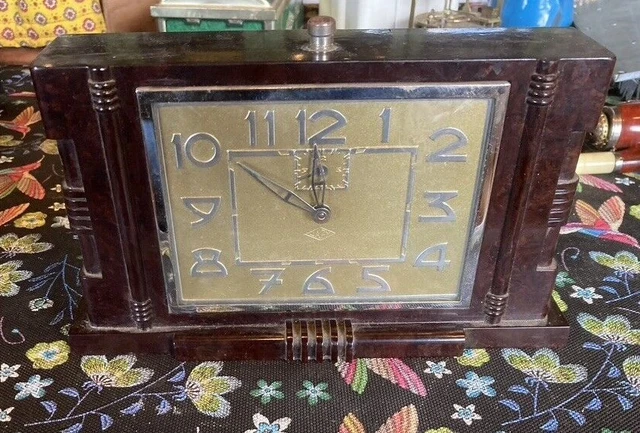 ANTIQUE BAKELITE ALARM Clock circa 1950 Needle Restoration Clock France ...