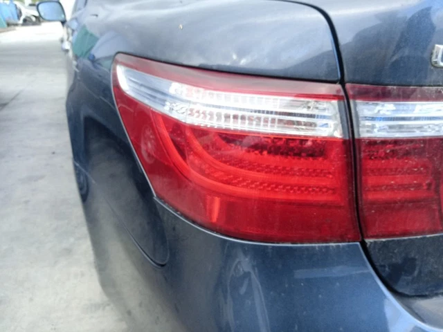 ENJOLIVEUR INF FEU arriere gauche pour LEXUS LS600H 5.0 ... - 6374703 ...