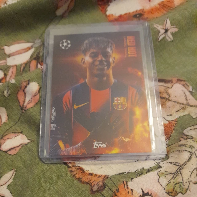 TOPPS MATCH ATTAX 2025/26 Red Hot Lamine Yamal RH-LY Ultra Rare 1:250 ...