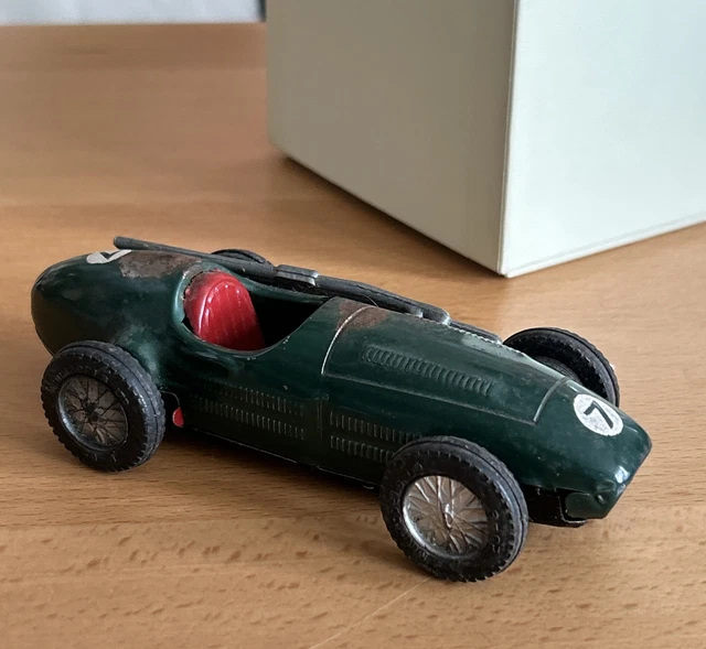 SCALEX 1950’S MASERATI Grand Prix Car. Tinplate Scalextric £42.32 ...