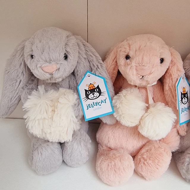 RETIRED & RARE! Jellycat Snow bunny bundle BNWT Silver And Blush £150. ...