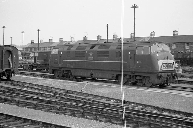 35MM NEGATIVE BR DH Type 4 WARSHIP Diesel D814 'DRAGON' Newton Abbot ...