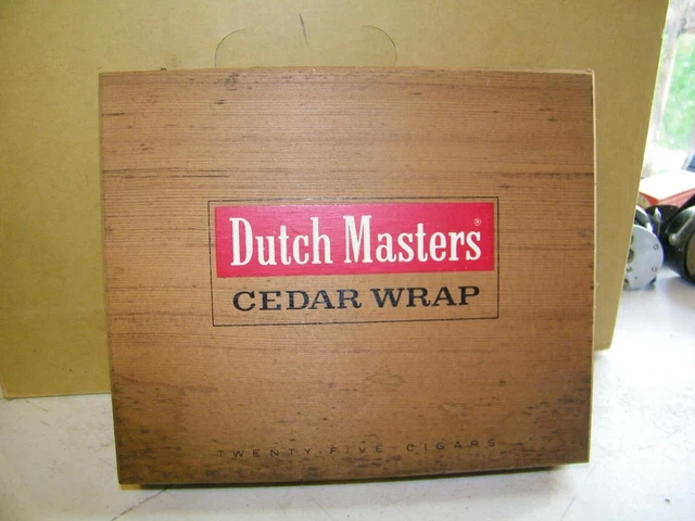 VINTAGE DUTCH MASTERS Cedar Wrap Wooden Cigar Box, HINGED + CLASP £13. ...