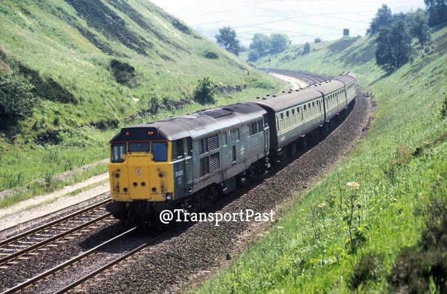 BRITISH RAILWAYS CLASS 31 - 31 435 - 35mm Photographic Slide c/w ...
