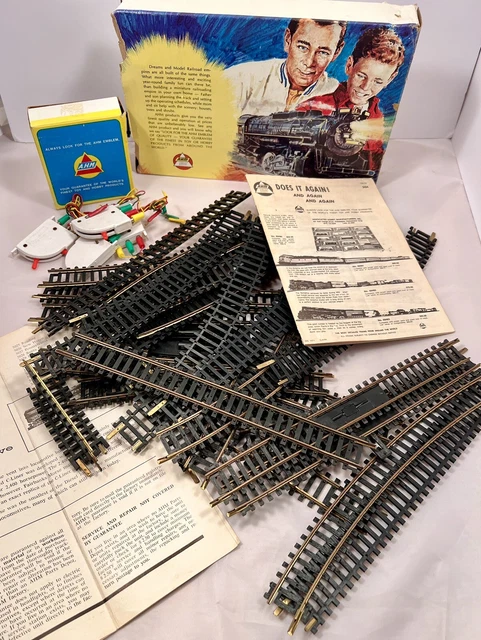 AHM AND TYCO Train Set, Vintage 1970s Engines, Cars & Tracks, Power ...