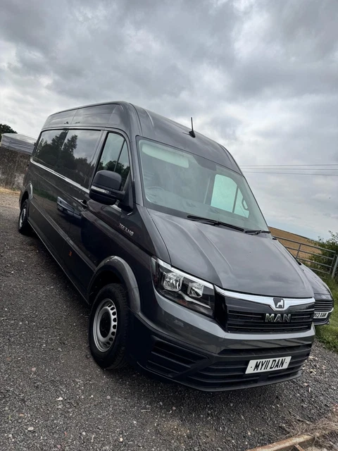 MAN TGE 3 LONG DIESEL 140 LION XS HIGH ROOF VAN 2023 - GREY MANUAL £ ...
