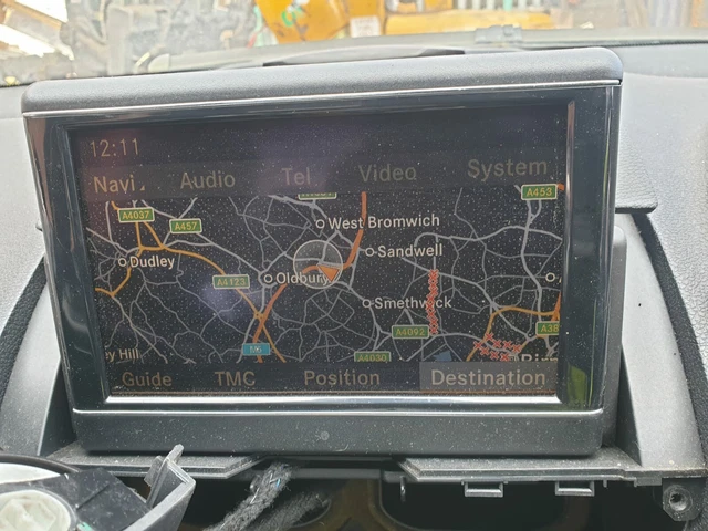 MERCEDES BENZ W204 C-Class Navigation Display Folding Screen ...