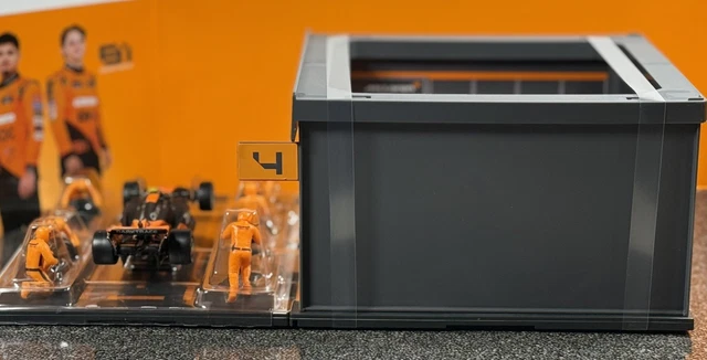 2024 #4 LANDO Norris McLaren Pit GP Ln4 1/43 Bburago Formula 1 F1 No ...