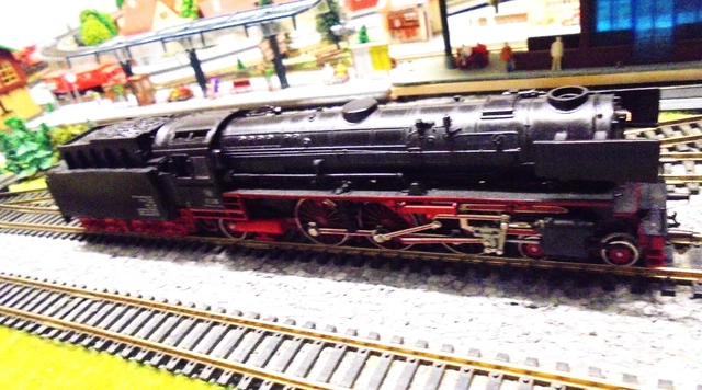 FLEISCHMANN 4170 H0 Dampflok &Tender BR 01 220 DC DB Schwarzer Gigant (Video) EUR 90,00 ...