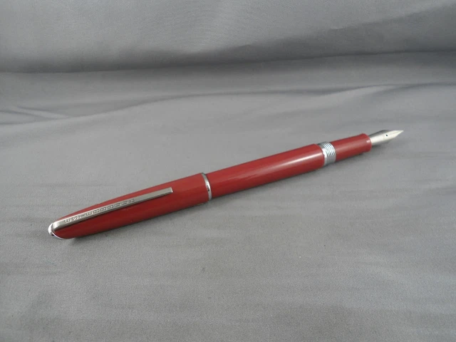 VINTAGE RED ESTERBROOK Fountain Pen Uninked Store Cartridge Pen Display ...