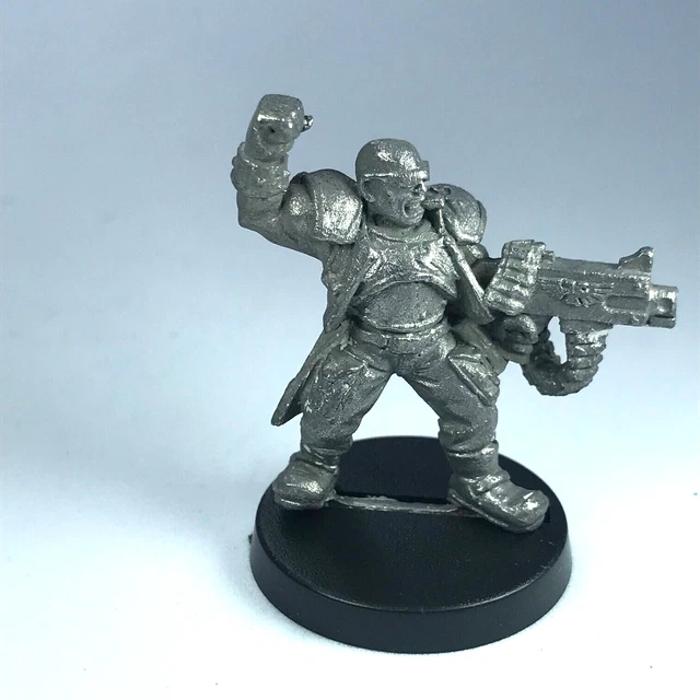 METAL CLASSIC CATACHAN Lieutenant Commander Imperial Guard Warhammer ...