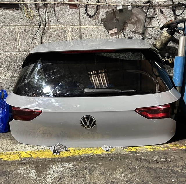 VW GOLF R Line Gtd Mk8 Rear Bootlid Tailgate Bare Shell Glass Nardo ...