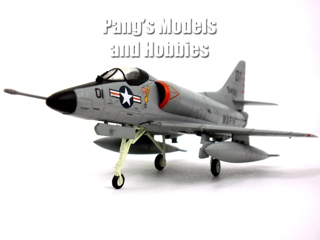 MCDONNELL DOUGLASS A-4 A-4C Skyhawk - US NAVY - 1/72 Scale Diecast ...
