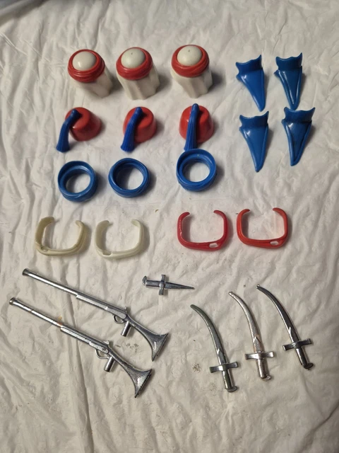 ARABER ACW (16.03.): Zubehör Teile Set 1 (alles im Bild) teilweise dreckig EUR 36,50 - PicClick DE