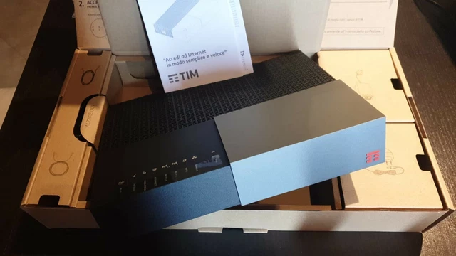 MODEM ROUTER TIM Hub Adsl Adsl2+ Vdsl Evdsl Fibra Fino A 1000 Mega EUR ...